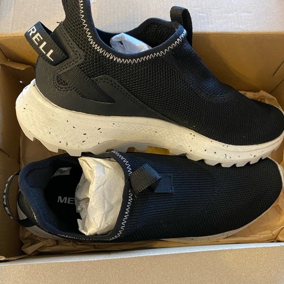 Merrell | Shoes | Nib Merrell Black Slip On Lightweight Sneaker White ...
